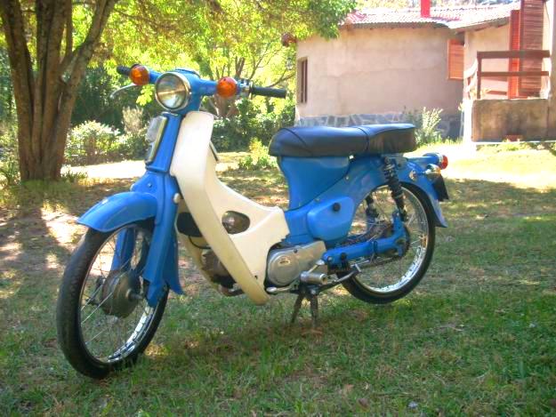HONDA C 90 El icono de practicidad honda_c90_clasica – TecnoAutos.com